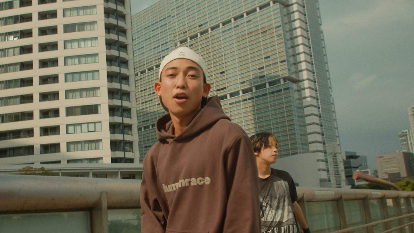 TAEYO、都会の街をアグレッシブに駆け抜ける「OMW feat. 藤田織也」MV公開 - Real Sound｜リアルサウンド