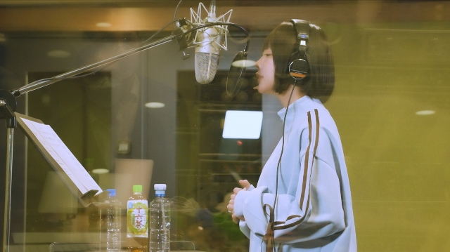 ano、新垣結衣出演の『十六茶』新TVCMで“懐かしい曲”の替え歌に挑戦 オノマトペをキュートに歌唱 - Real Sound｜リアルサウンド