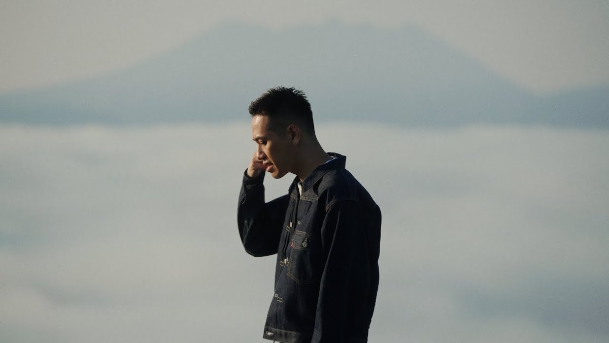 JJJの楽曲が持つエンターテインメント以上の意味 - Real Sound｜リアルサウンド