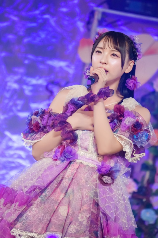 SWEET STEADY、涙のステージに咲かせた満開の花 確かな成長と自信を見せた結成1周年ツアーファイナル - Real Sound｜リアルサウンド