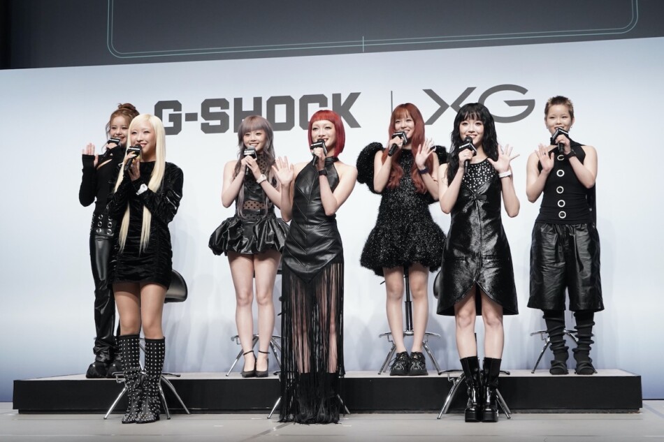 XG、メンバーもファンも「“ズッカゾ”です！」 HINATA直筆の短冊に書く『コーチェラ』の次の目標 - Real Sound｜リアルサウンド