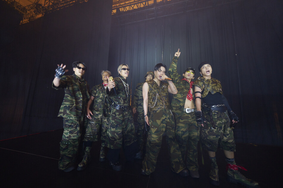 三代目J SOUL BROTHERS、後半は怒涛のライブ定番曲で盛り上げる - Real Sound｜リアルサウンド