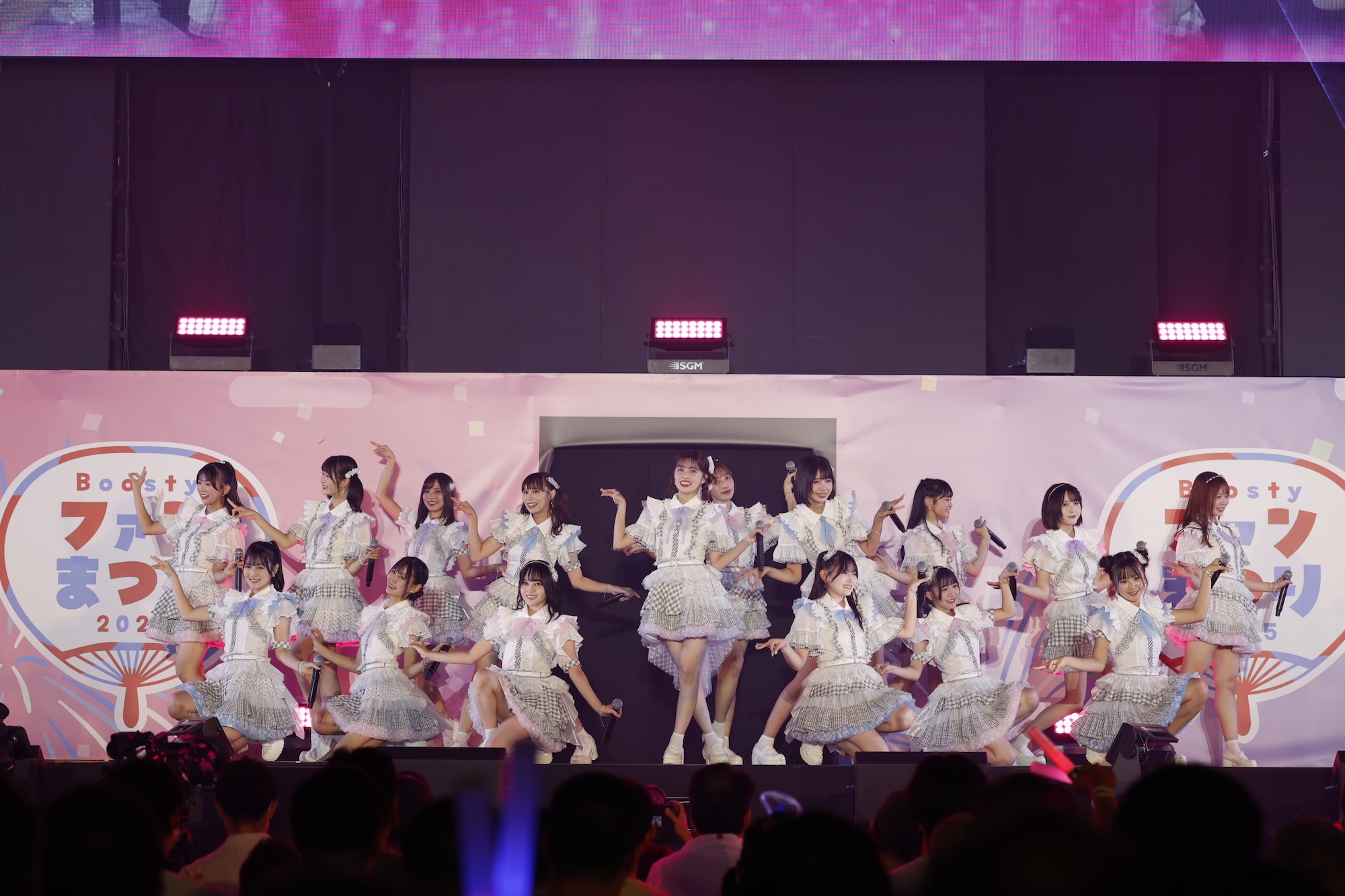 『Boosty ファンまつり2025』は“デジタルとリアルの交差点” HKT48、NGT48ら大集結――祝祭の2日間を振り返る - Real Sound｜リアルサウンド